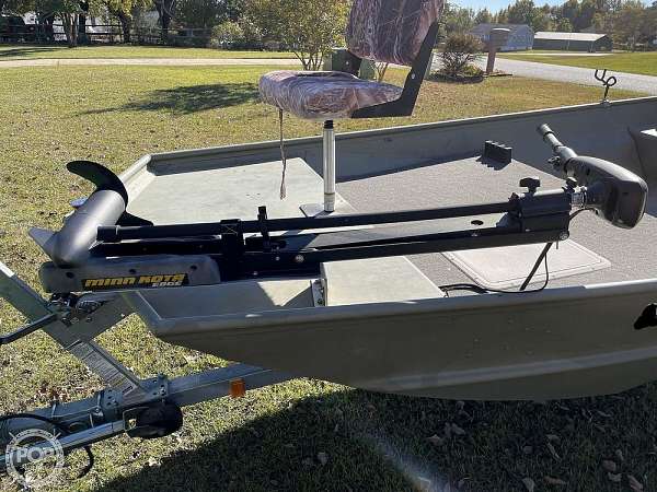 2016 Lowe Jon Boat 1852 MT